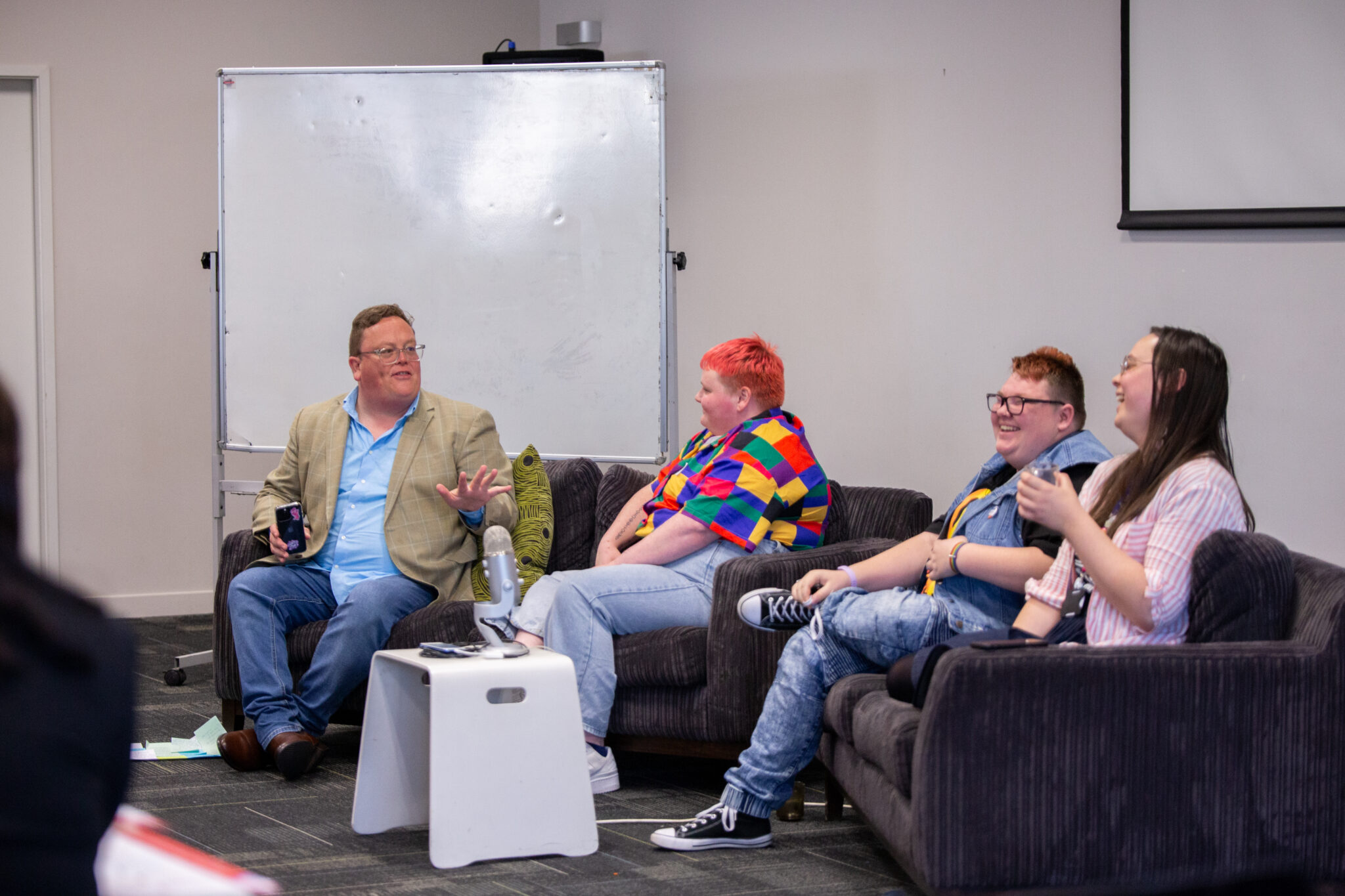 Empowering gender diverse ākonga in schools. - Leadership Lab